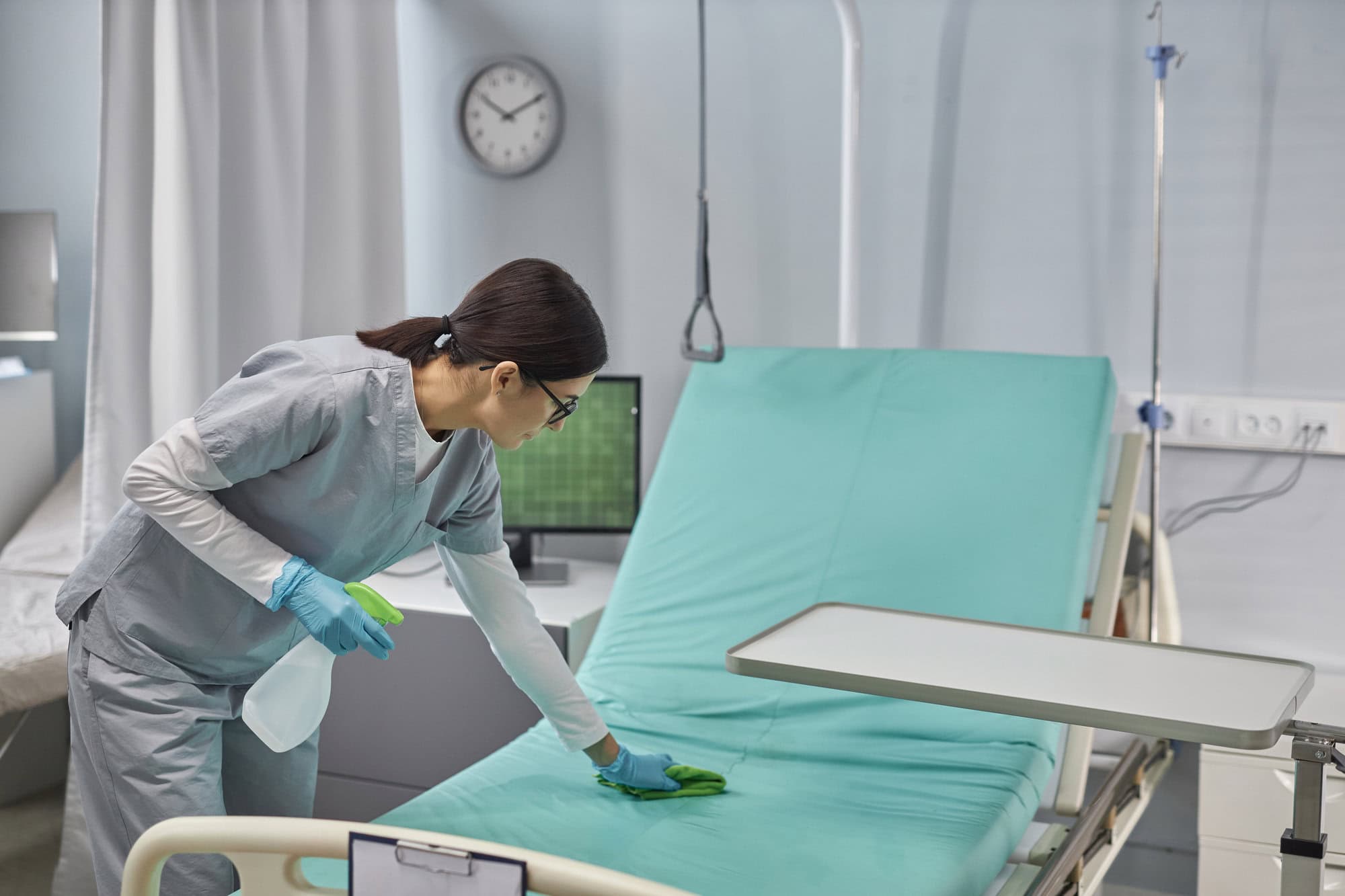 Why Healthcare Linen Service Matters for Infection Control in Hospitals ...
